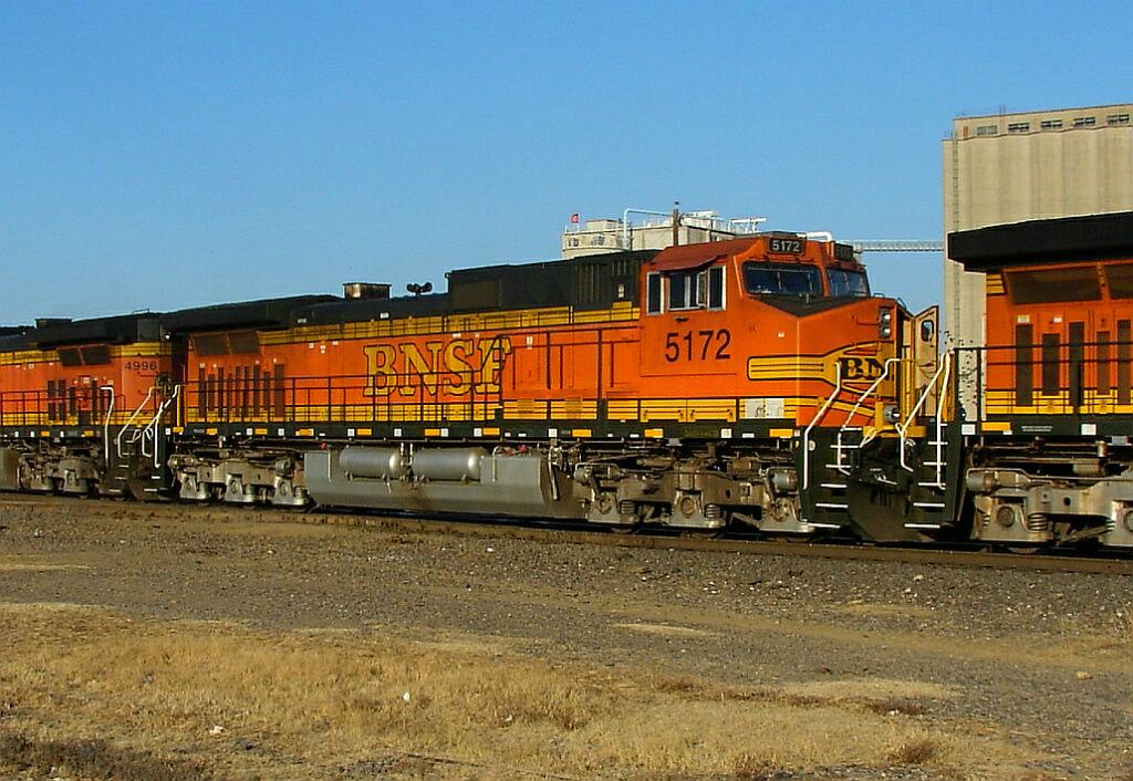 BNSF 5172